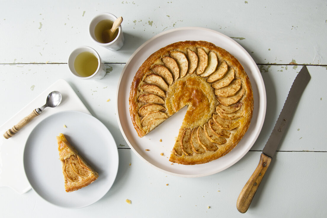 Boterkoek met walnoten - Recept - Koopmans.com